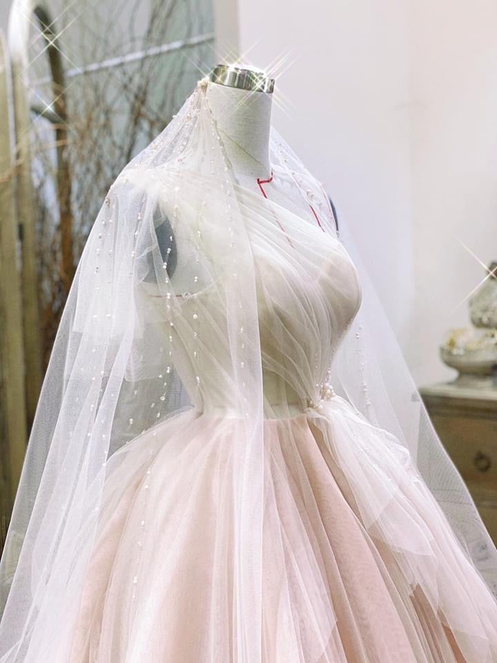 Wedding dress - 3175 – Rosy Events Hire