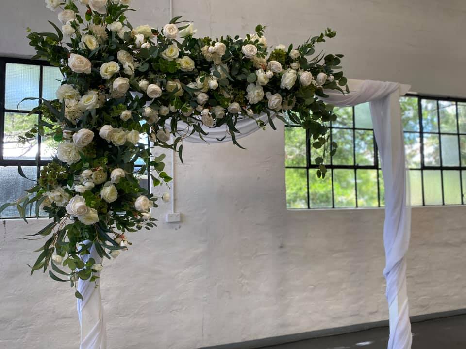 White rose L shape for the arbour – Rosy Events Hire