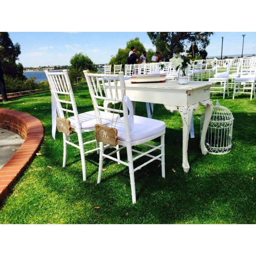 Vintage signing table – Rosy Events Hire